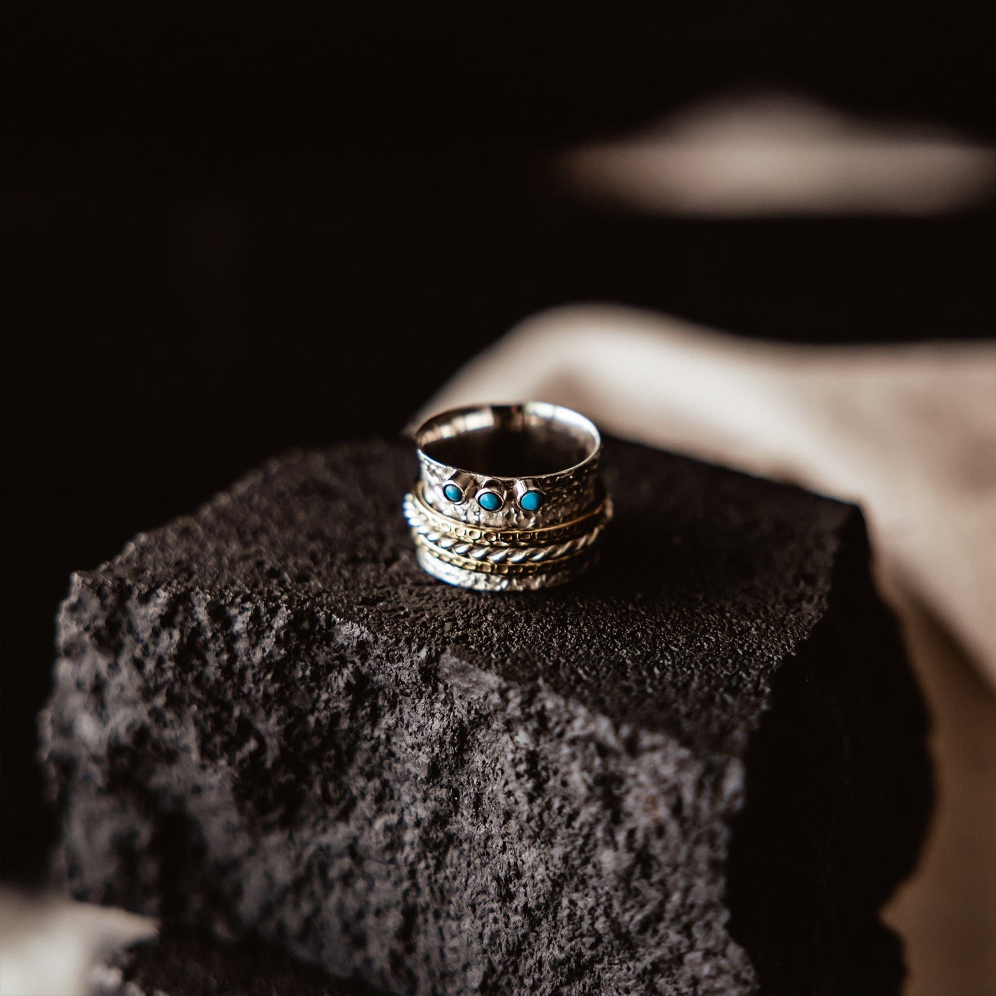3 Stone Turquoise Spinner Ring – Hey Zoe